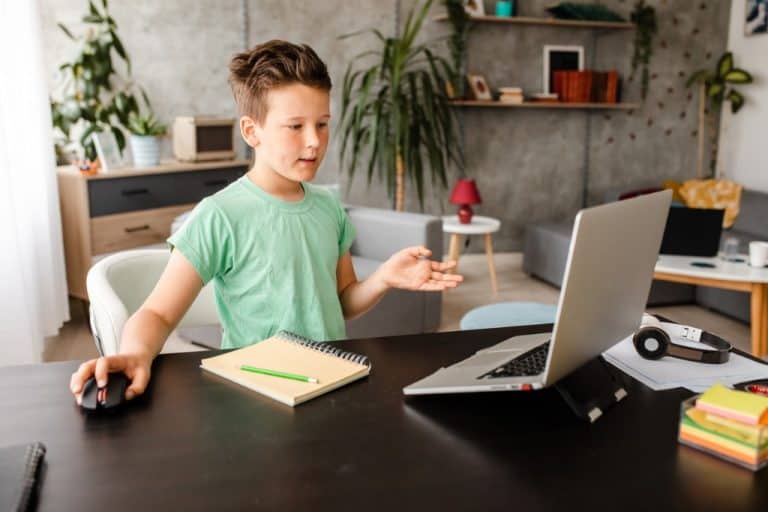 Live, graded online classes